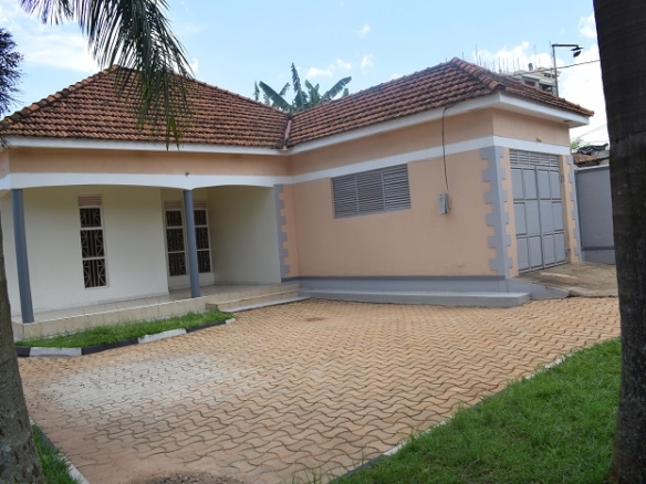 HOUSES FOR SALE IN UGANDA ENTEBBE – Spectrum Real Estate Solutions