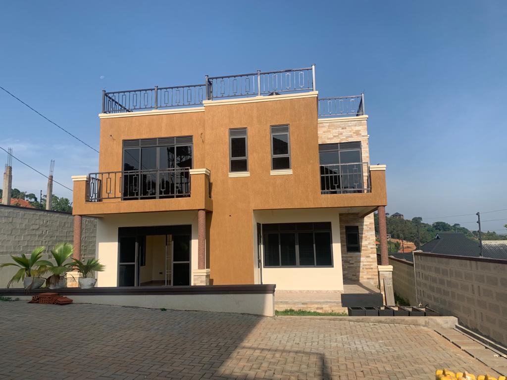 HOUSE IN BWEBAJJA KAMPALA – Spectrum Real Estate Solutions