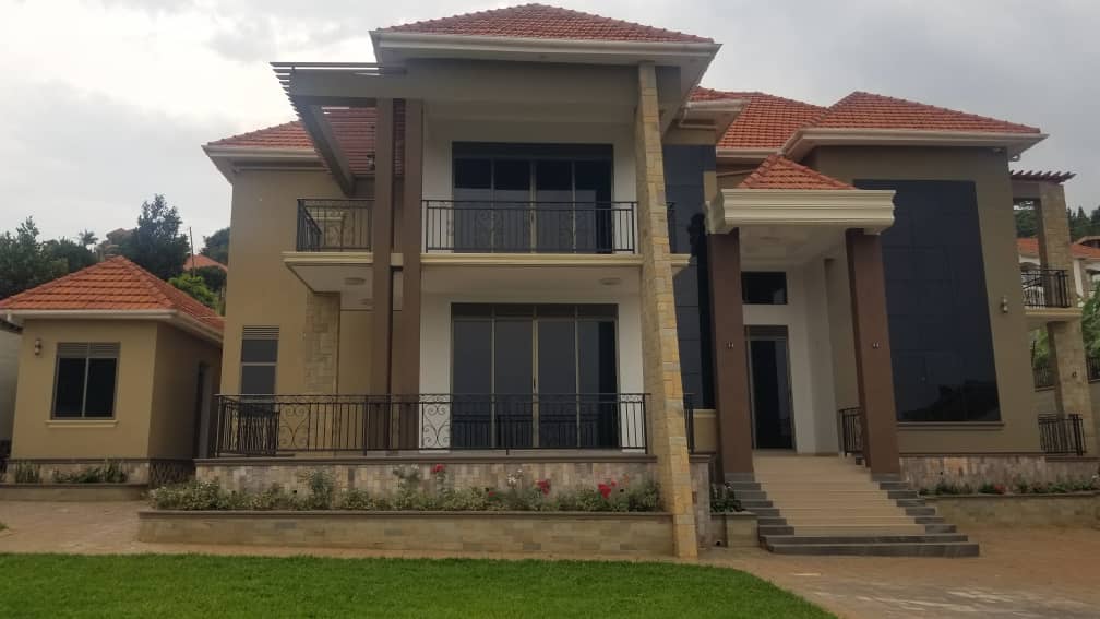 HOUSE AKRIGHT BWEBAJJA - Spectrum Real Estate Solutions